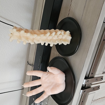 Bleeding Hand Candle Halloween Decor Halloween Candles Halloween ...