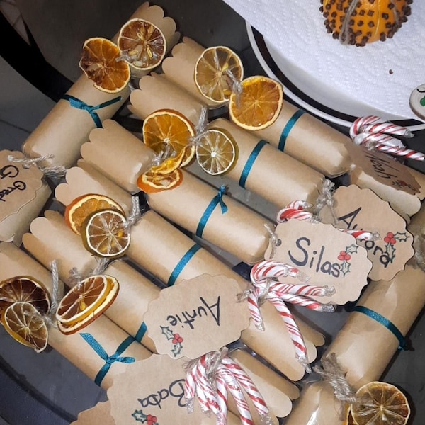 Holiday Cracker Snaps | DIY Handmade Party Poppers| Strips That Make ...