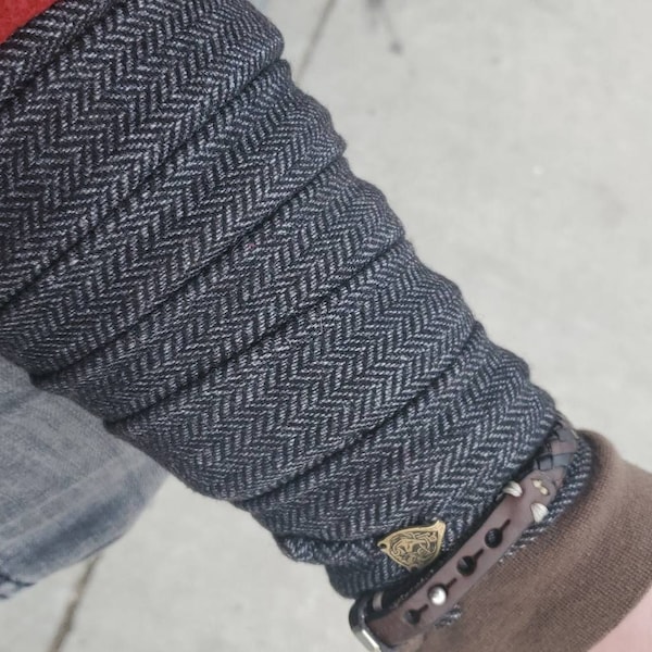 Viking Linen or Wool Arm Winingas Vindingr Wickelbander. Pair of Arm ...