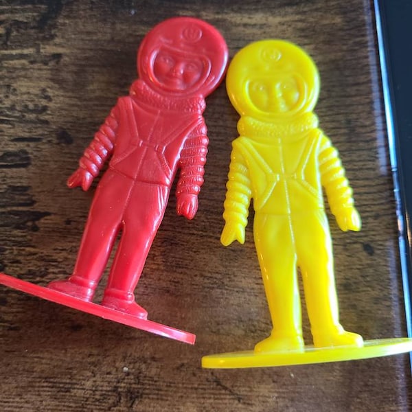 Vintage Spaceman Remco Toy/vintage Spaceman Game Piece/vintage Toy ...
