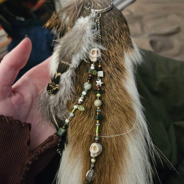 Custom Beaded Tail Keychain for Therians, Furries, Cosplay, Alternative ...