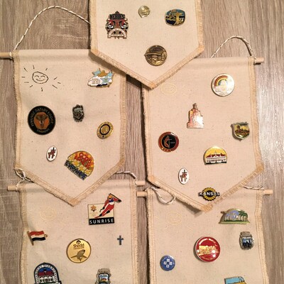 Small Pin Display, Pin Badge Display, Canvas Pennant, Enamel Pin ...