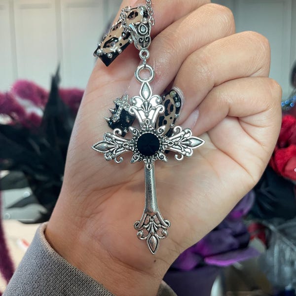 Jet Black Onyx Antiqued Silver Cross Crucifix Gothic Victorian Vampire ...