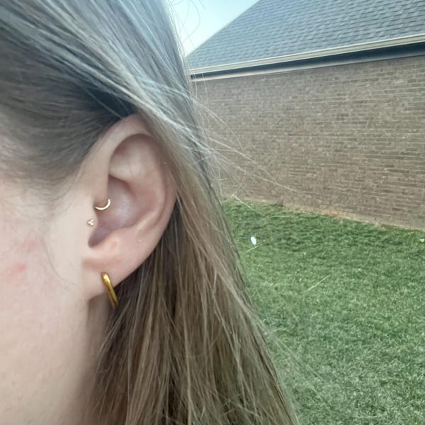 14K Solid Gold Sun Flower Dangling Cartilage Earring/threadless Push ...