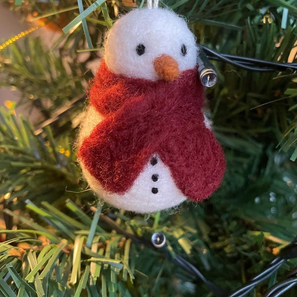 Winnie the Pooh Wool Mobile - Etsy