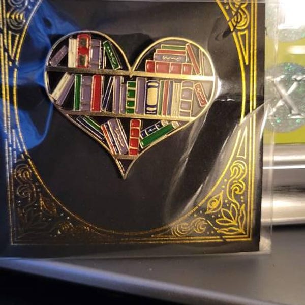 Library Heart Shaped Bookshelf Enamel Pin in Gold - Gifts for Readers ...
