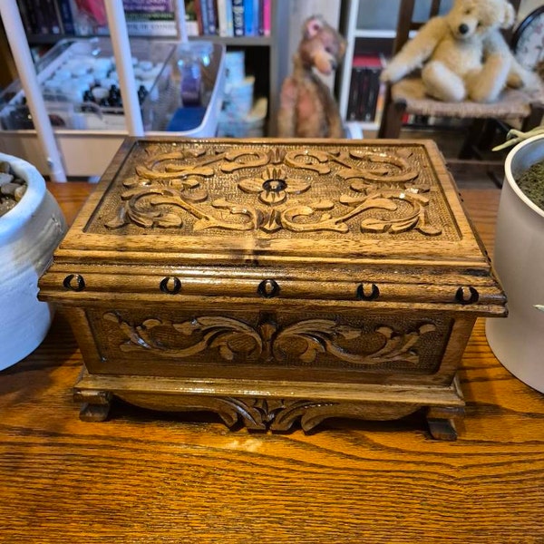 Wooden Puzzle Box, Secret Lock Box, Walnut Jewelry Box, Vintage Jewelry ...
