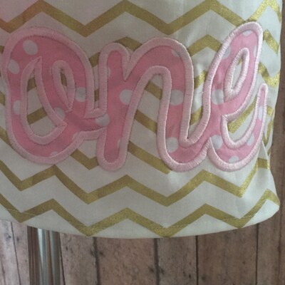 ONE Cursive Applique Font/design - Etsy