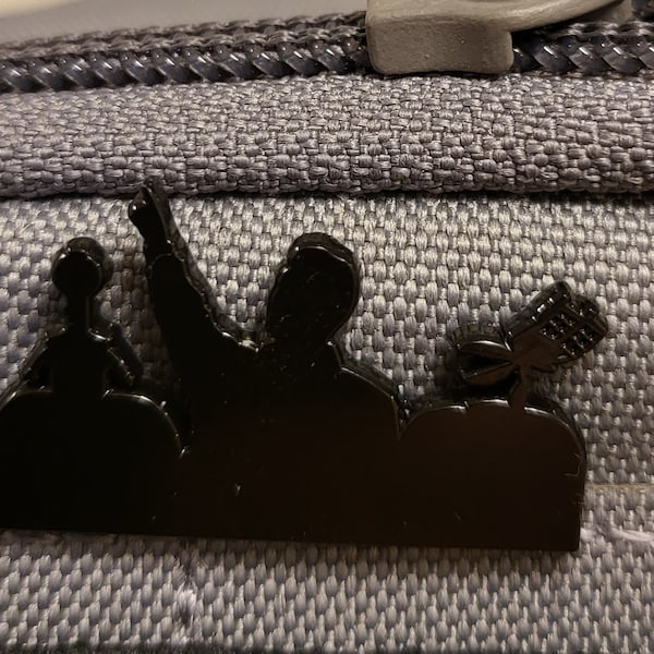 MST3K Enamel Pin - Etsy
