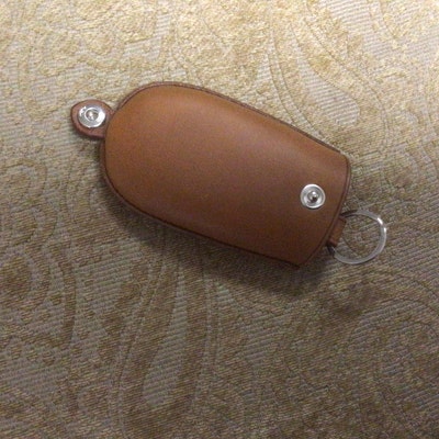 Leather Key Pocket Leather Car Keychain Personalized Key Pouch Handmade ...