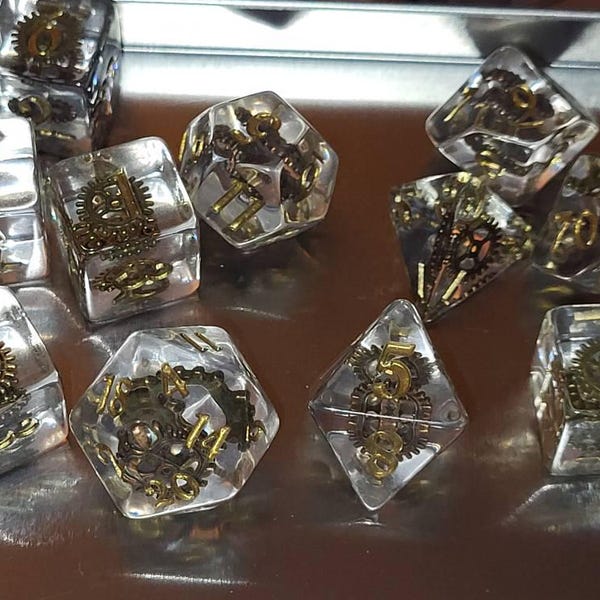 Purple Turtle Dice Set, Transparent With Light Purple Turtle Inside ...