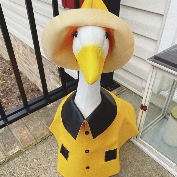Goose Outfit -yellow Raincoat Porch Goose Outfit - Fits 23 to 25 Inch ...
