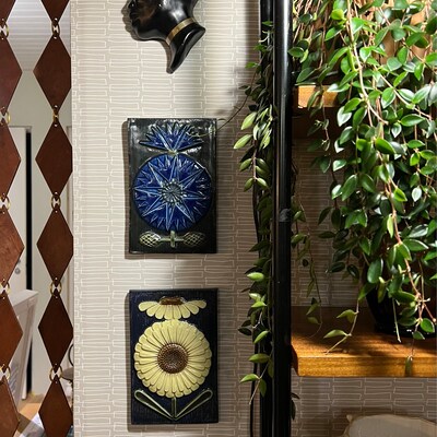 MARLAW HAMILTON FIGURINE / Pottery / Hand Painted / - Etsy