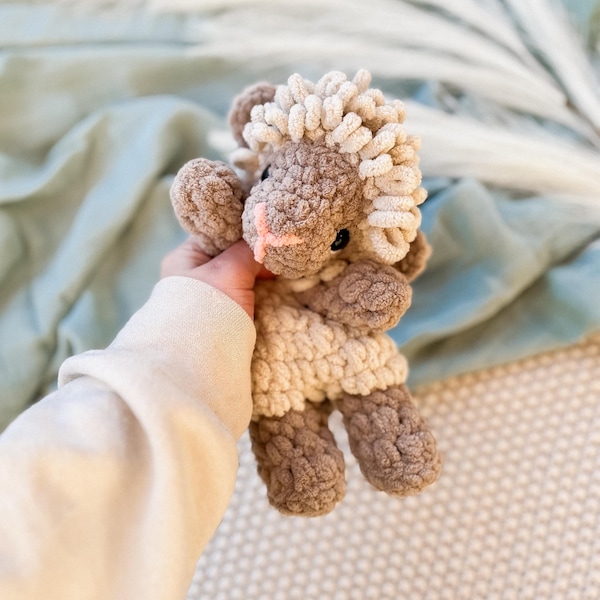 Lenni the Lamb Crochet Pattern | No Sew Low Sew Crochet Amigurumi ...