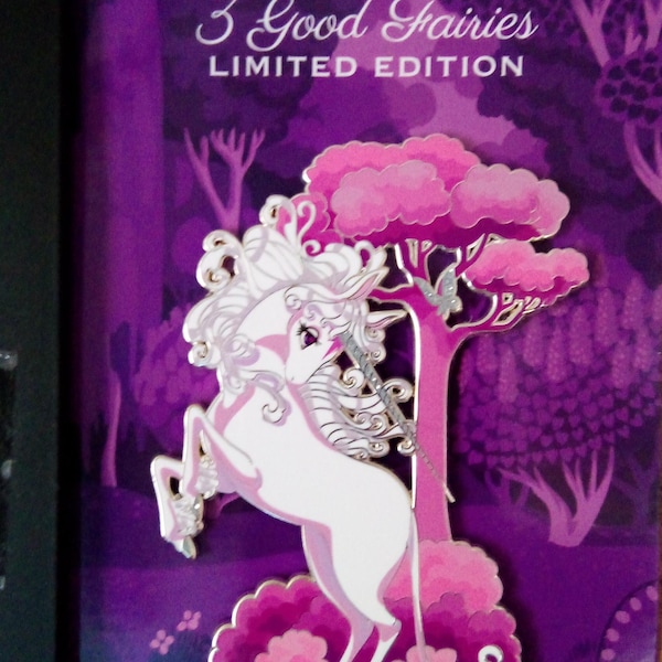 Dinah ‘daisy Crown Pout’ Pin - Etsy