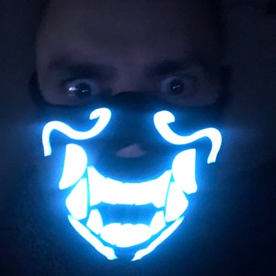 KDA Akali Sound Reactive LED Cosplay Glow Mask - Etsy Canada