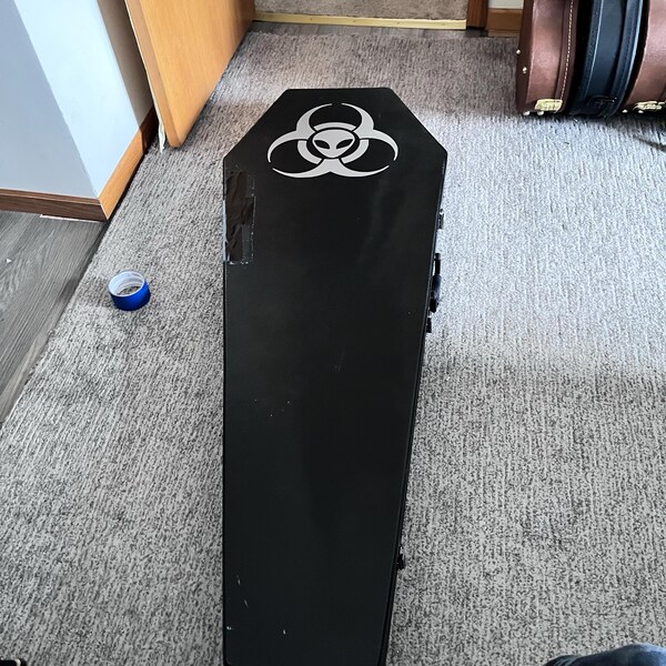 Alien Biohazard - Vinyl Decal Sticker - 3 Sizes - 9 Solid Colors - Ebn8 ...