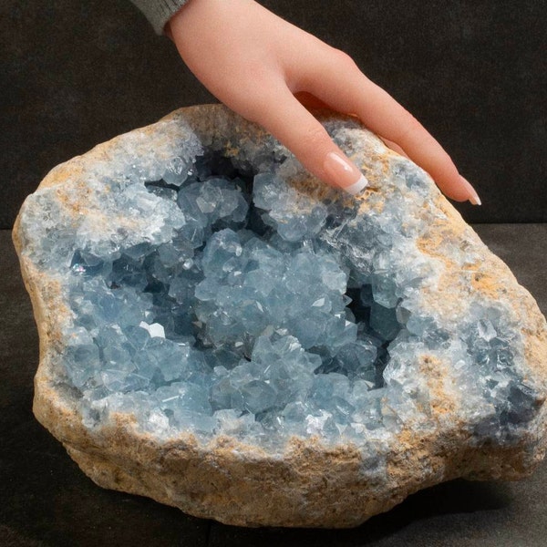 Natural Celestite Cluster, Blue Crystals Celestite Geode,crystal Vug ...