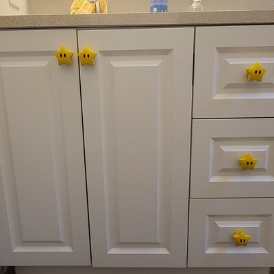 Super Mario Star Drawer Knobs Nintendo Game Room Cute Star Video Game ...