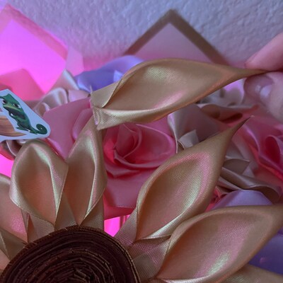 Scarface Ramo Buchon Flower Bouquet - Etsy