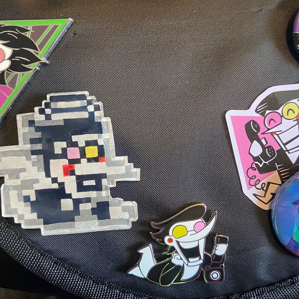 Spamton/spamton Neo(glow-in-the-dark) Enamel Pin + Free Sticker - Etsy
