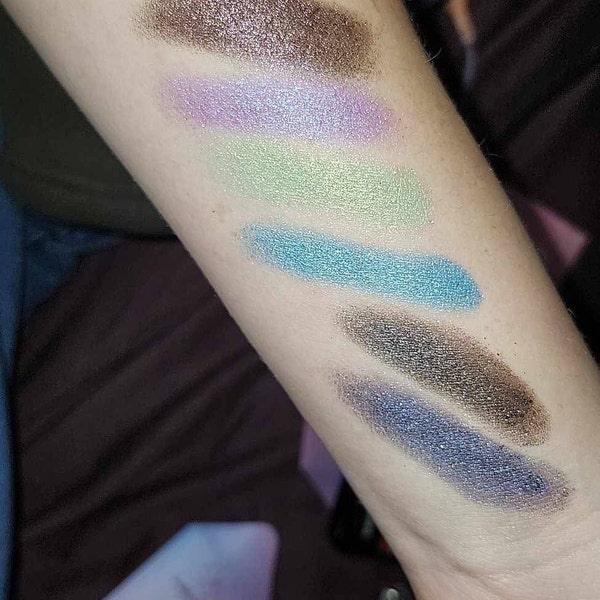 Holographic Multichrome *PRESSED* Eyeshadow - Etsy