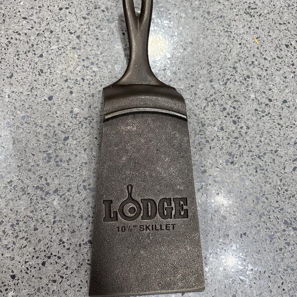 RARE! Wagner Ware #11 Pie Logo Cast Iron Skillet - Etsy