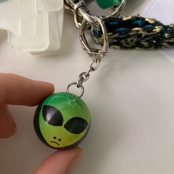 90’s Keychains- CHOOSE YOUR OWN- Nostalgic Character Keyrings, Garfield ...