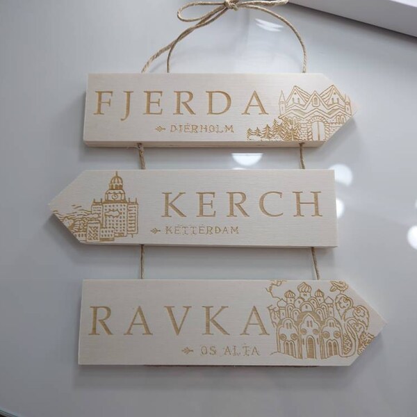 Six of Crows Wooden Signs, Handmade Wood Engraved, Inspired by the ...