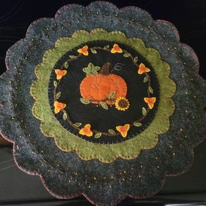 Pre-washed Wool Felt Penny Rug Kit Summer Breeze Penny Lane Primitives ...