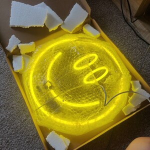 Custom Dripping Lip Neon Sign Neon Sign Aesthetic Neon Sign Name Neon ...