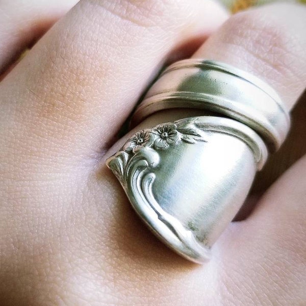 Silver Spoon Ring, Ornate Spoon Ring, Vintage Spoon Ring, Gift for Mom ...