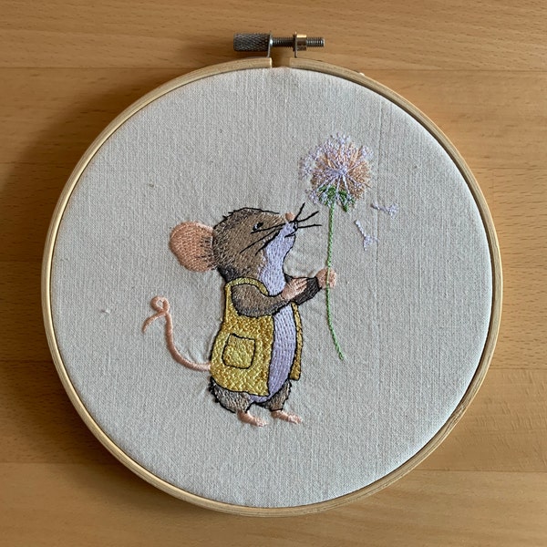 Embroidery File Mouse With Dandelion - Etsy