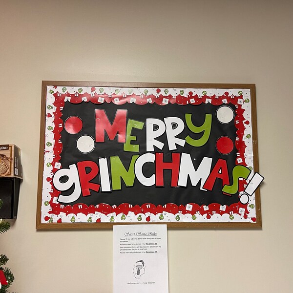 Whoville a Christmas Trees- Christmas Bulletin Board Kit - Etsy
