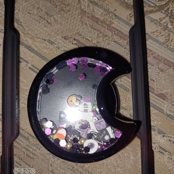 Halloween Shaker Popsocket™, Moon Shaker Popgrip™, Spooky Shaker Phone ...