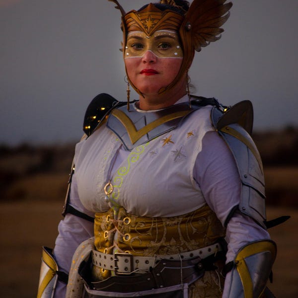Brave Lady Medieval Armor Set: 20 Gauge Steel, Cosplay LARP Costume - Etsy