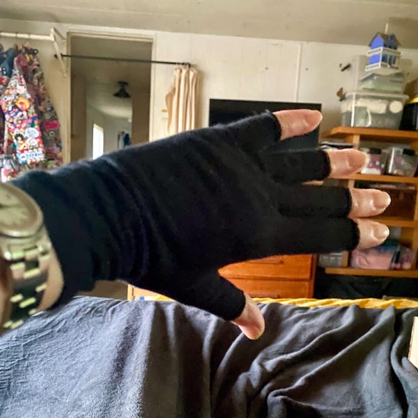 Classic Black Compression Gloves for Arthritis, Hand Pain, Hand Therapy ...