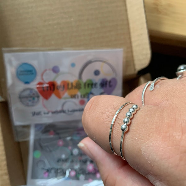 Fidget Thumb Ring, 925 Sterling Silver Wire & Balls, Hand Hammered ...