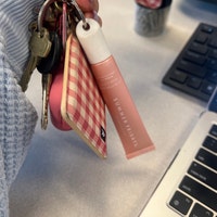 Summer Fridays Keychain Cap Chapstick Holder - Etsy Canada