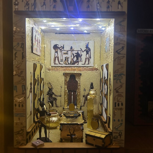 Egyptian Pharaoh's Tomb Book Nook, USB Lights and Glue Your Complete ...