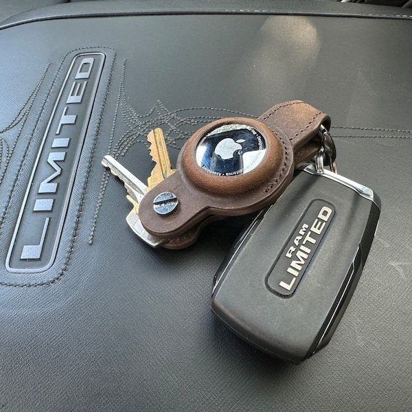 Minimalist Leather Key Organizer. Compact Leather Key Holder. Leather ...