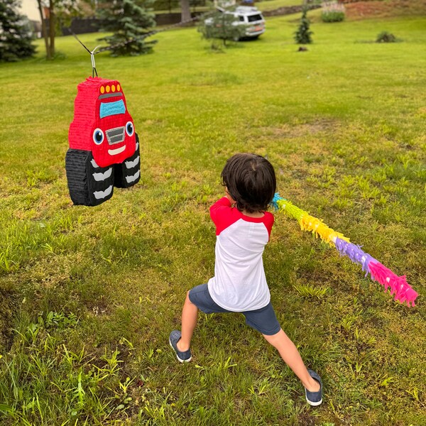 Capybara Piñata, Personalized Handmade Piñata, Birthday Gift, Family ...