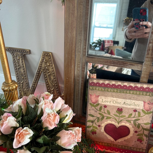 Handmade Primitive Folk Art Valentines Day Love One Another Heart and ...