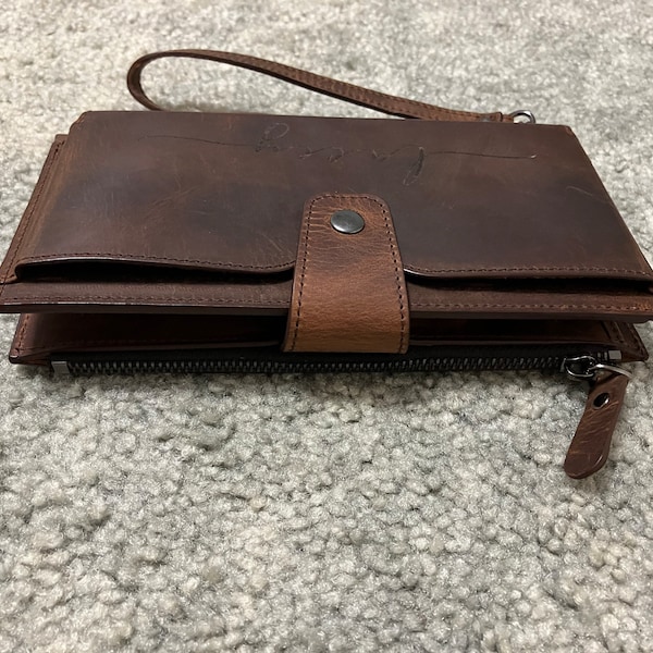 Leather Wallet With Phone Compartment, Modern Travel Accessory ...