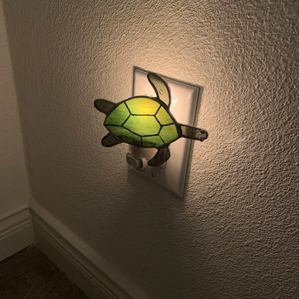 Stained Glass Turtle Night Light/ Sea Turtle/ Wall Light/ Hallway Light ...