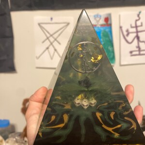 Shadow Altar Table - Etsy