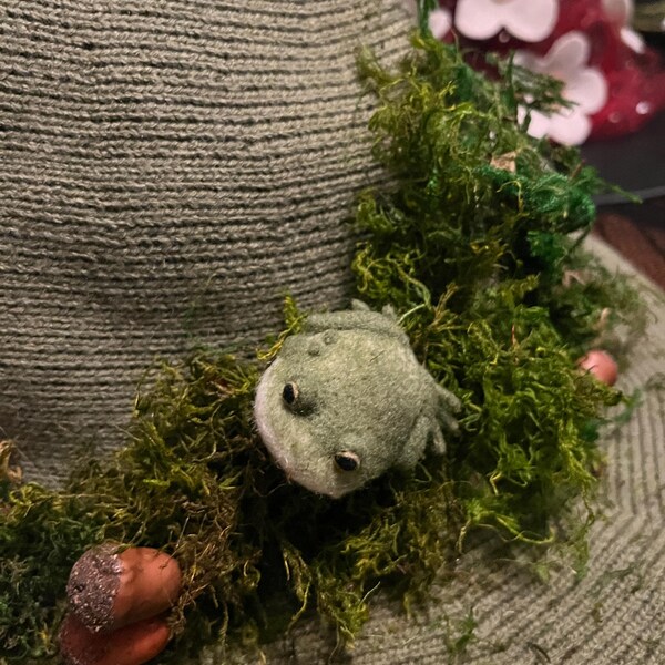 Needle Felted Toad Small Wool Toad Handmade Toad Sculpture Cute Pocket ...