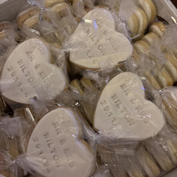 Personalised Wedding Favours With Date/ Cookies/ Wedding Gifts/wedding ...