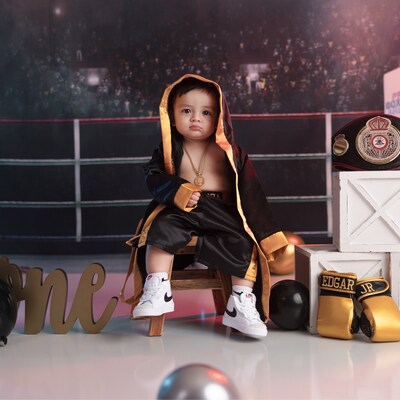 LIMITED-TIME SALE Adorable Baby Boxing Set for First Pictures ...