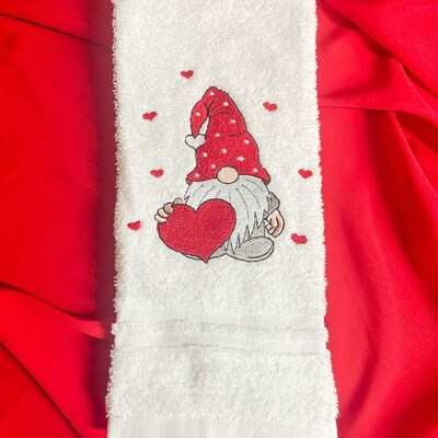 Valentines Day Gnome Embroidery Design, 3 Sizes, Instant Download - Etsy